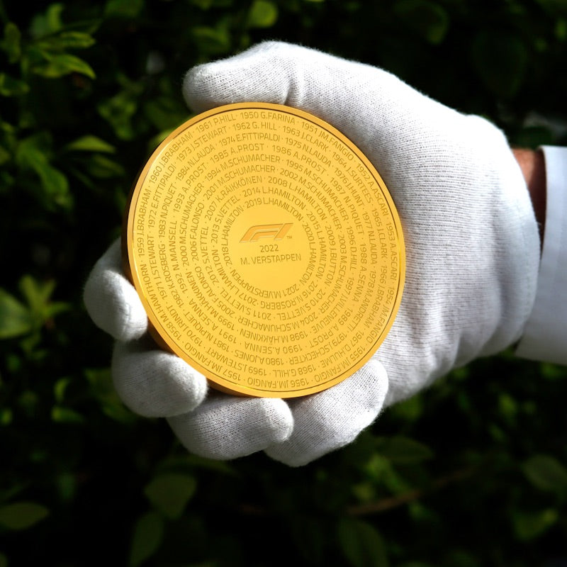 All the Formula 1® Champions 1950-2022, 1kg Gold Proof 2023 | Rosland Gold